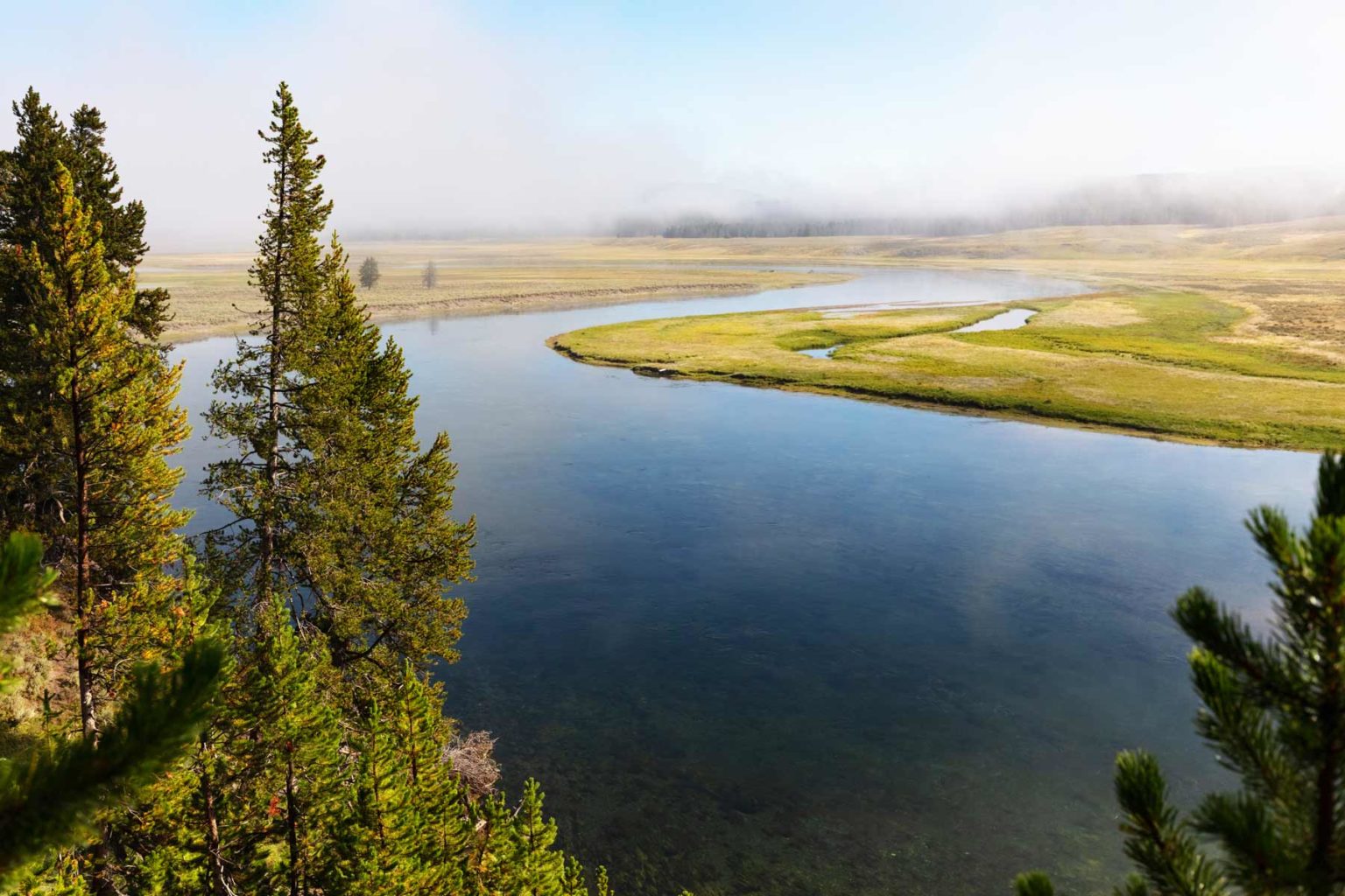 LAMAR VALLEY: A Trip to Yellowstone's Best Wildlife Viewing Spot
