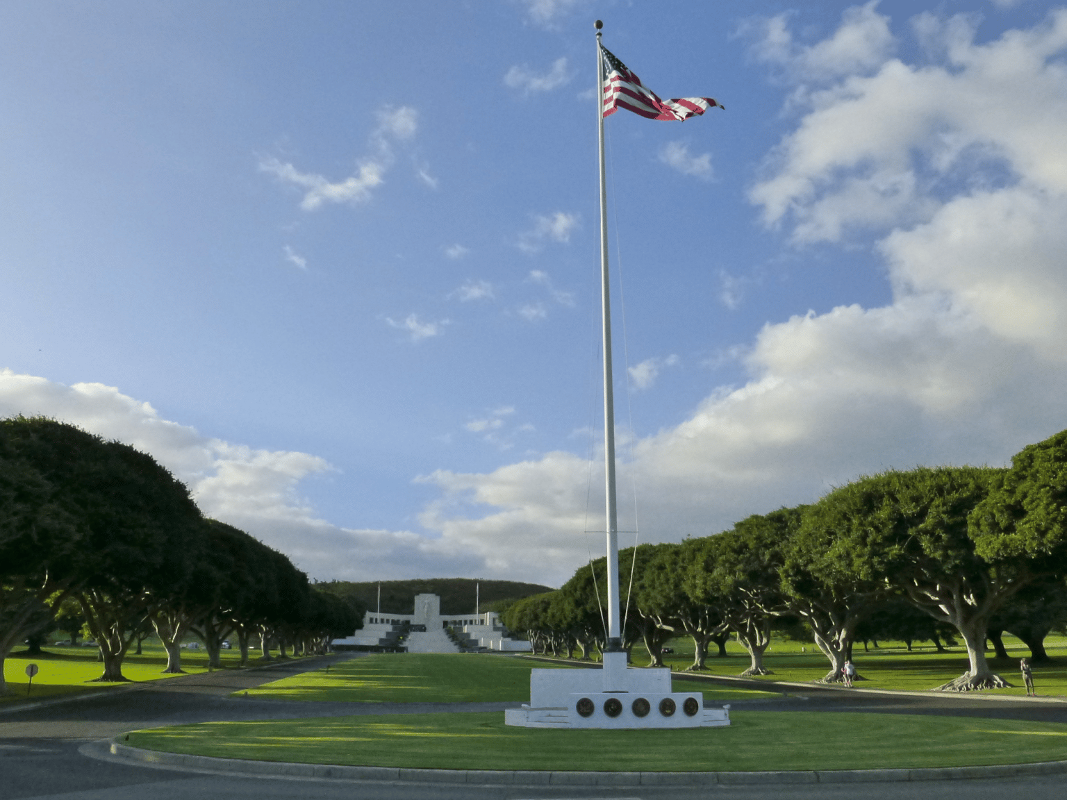 10 MUST-SEE Historic Sites In Hawaii (Expert Guide + Photos)