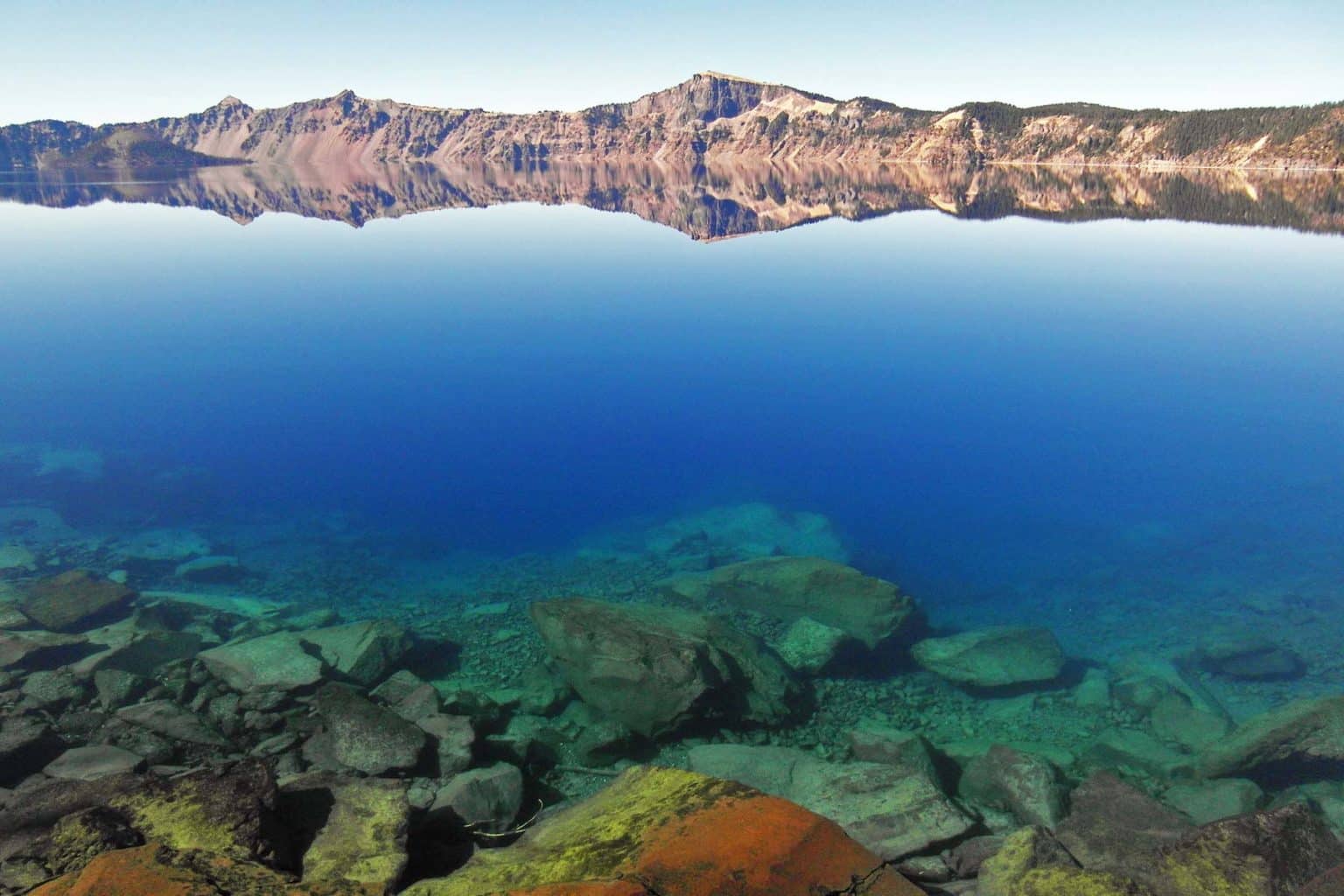 11 FASCINATING Crater Lake National Park Facts (Facts + Trivia)