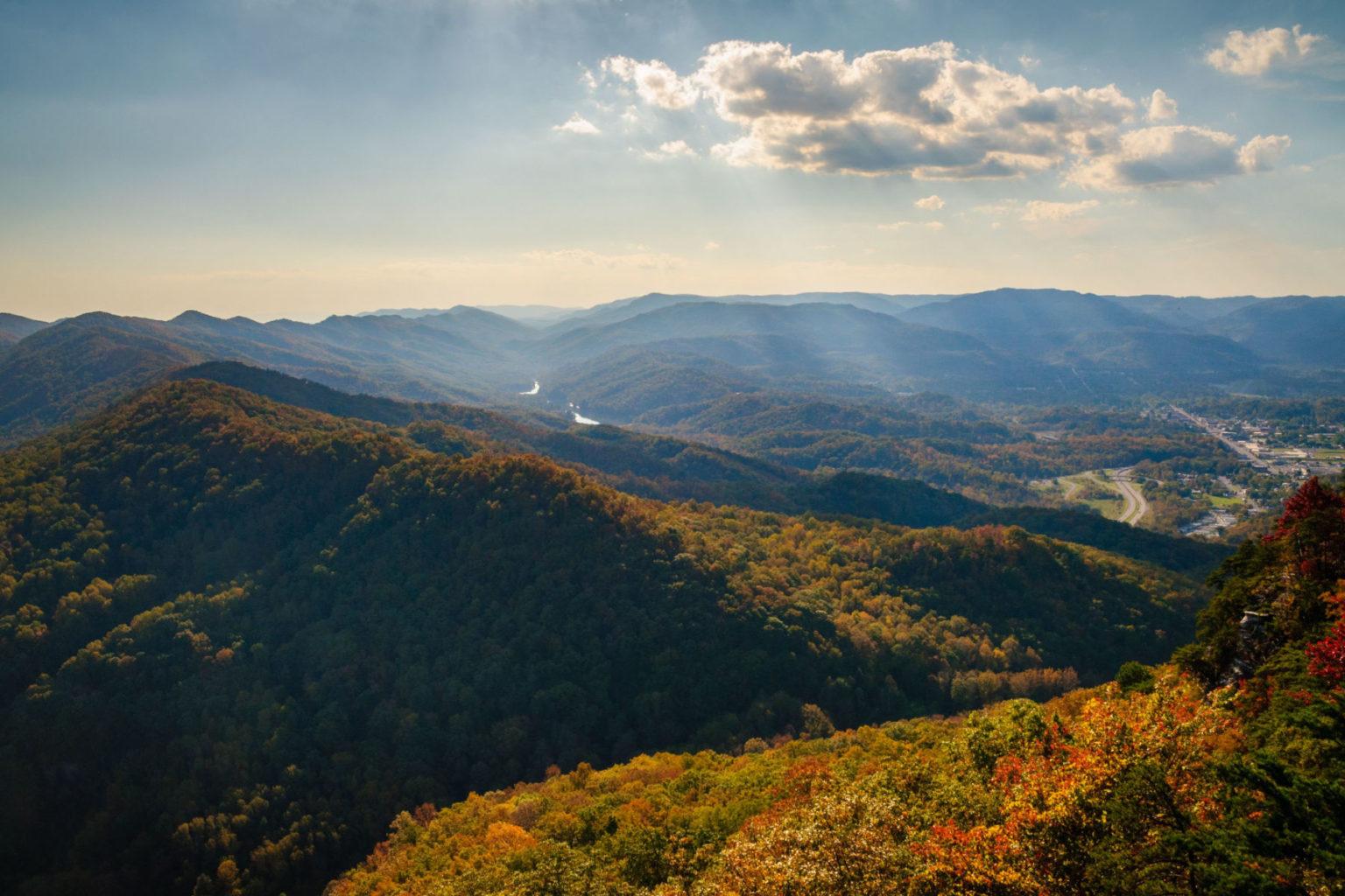 15 MUST-SEE Historic Sites In Tennessee (Expert Guide + Photos)