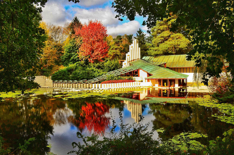 20 MUST-SEE Michigan Landmarks (Expert Guide + Photos)