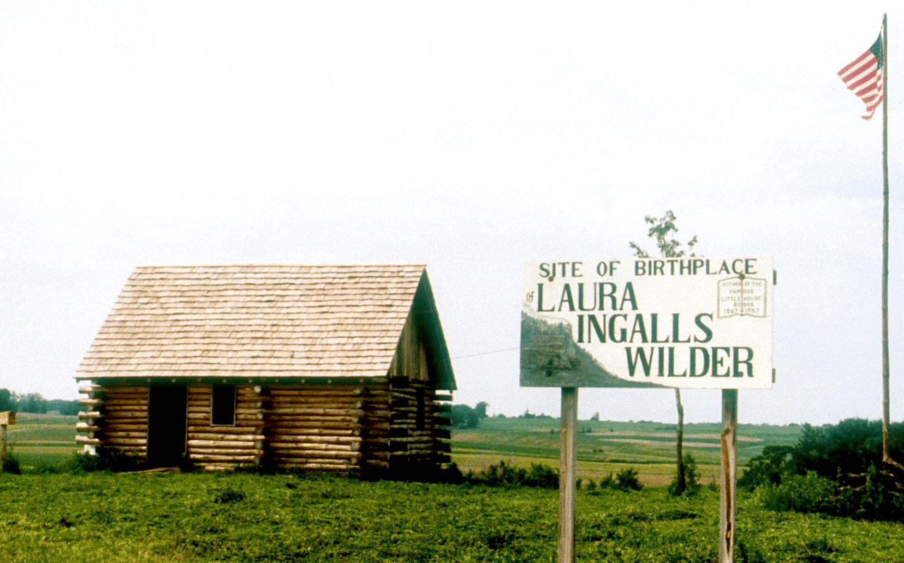 10 MUST-SEE Historic Sites In Wisconsin (Guide + Photos)