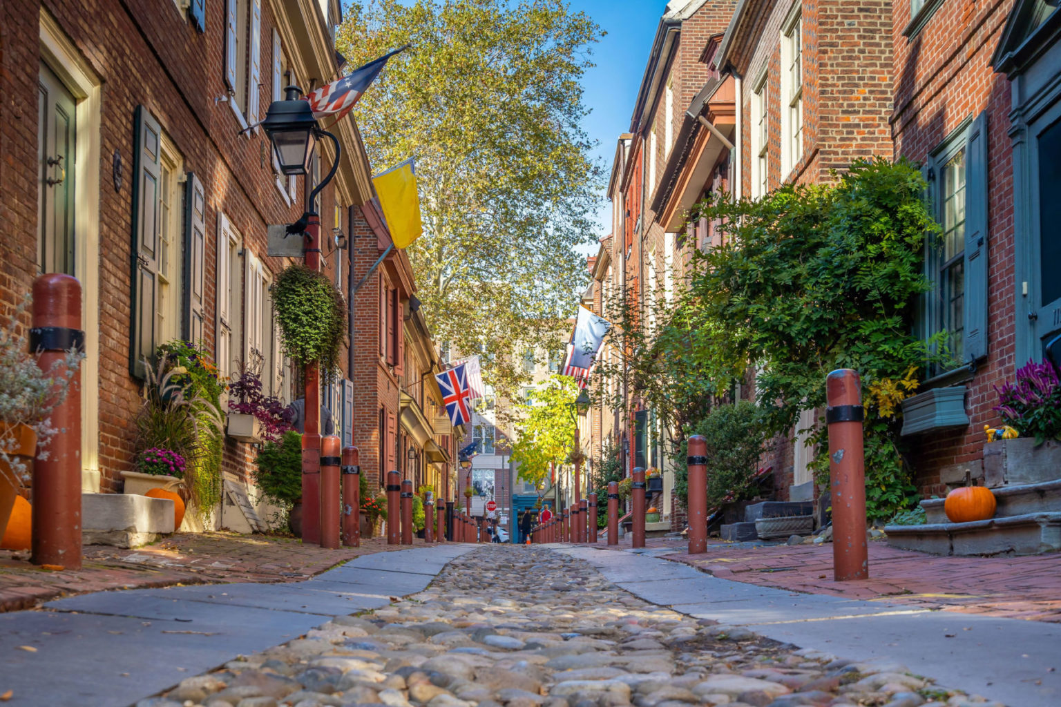 15 MUST-SEE Philadelphia Landmarks (Expert Guide + Photos)