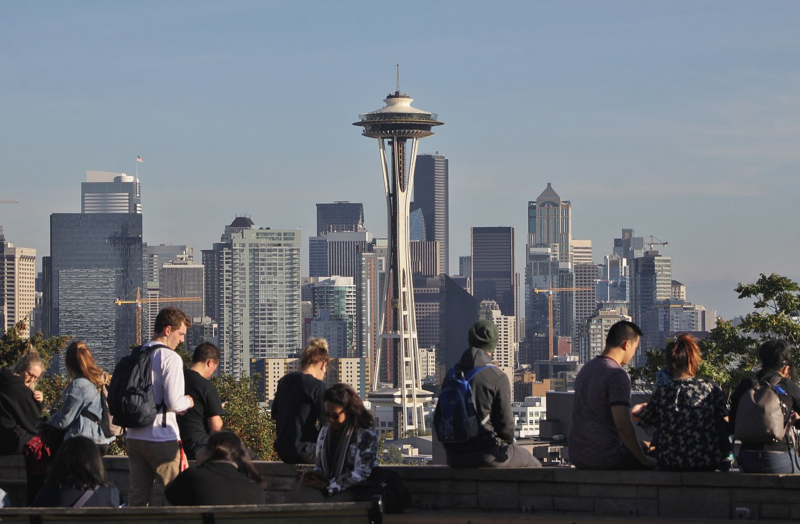 15 MUST-SEE Seattle Landmarks (Expert Guide + Photos)