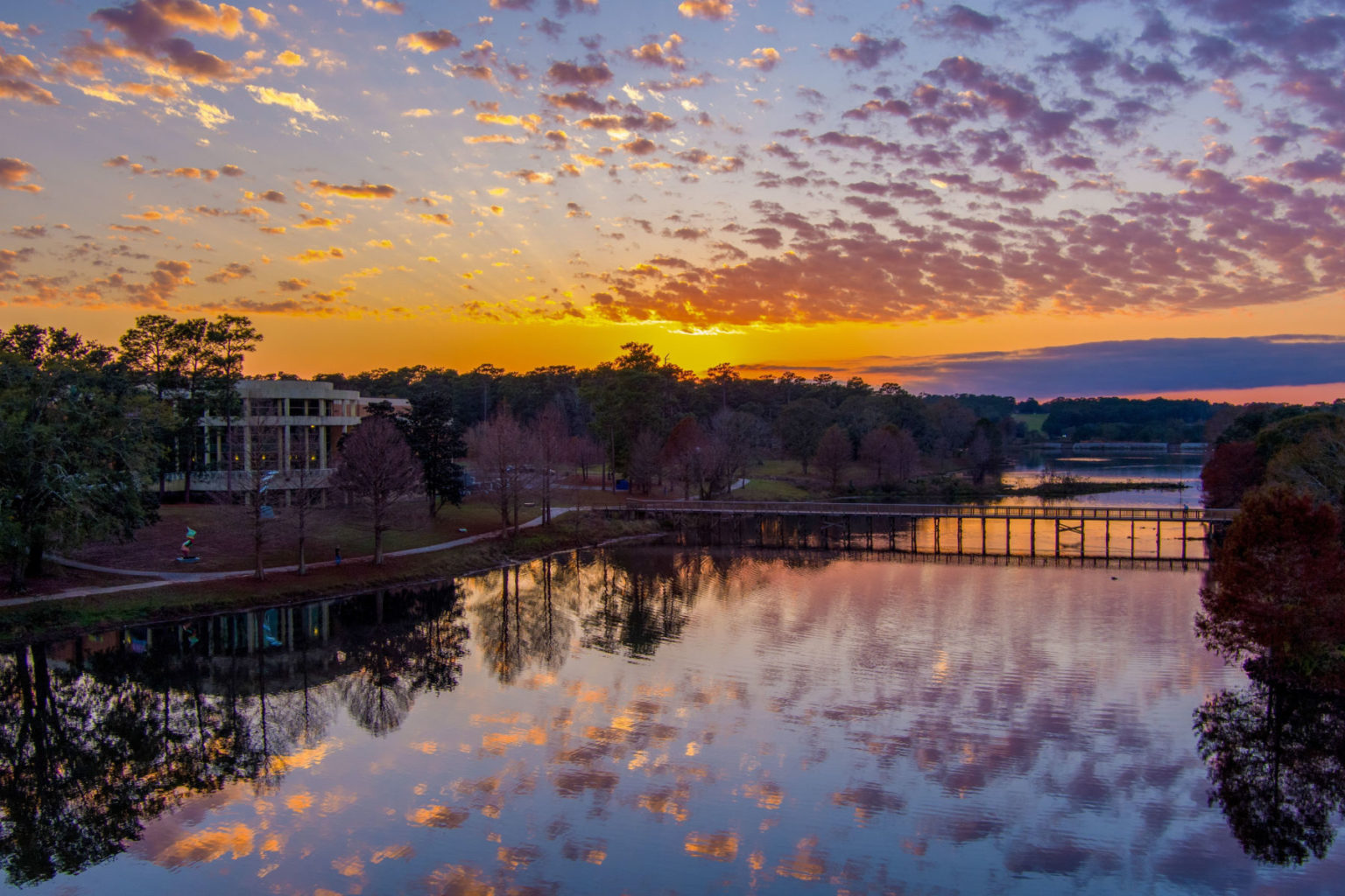20 MUST-SEE Alabama Landmarks (Expert Guide + Photos)