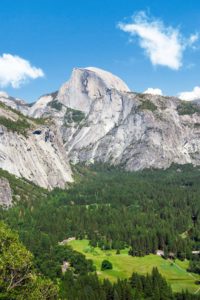 20 BEST Hikes in Yosemite National Park (Helpful Guide)