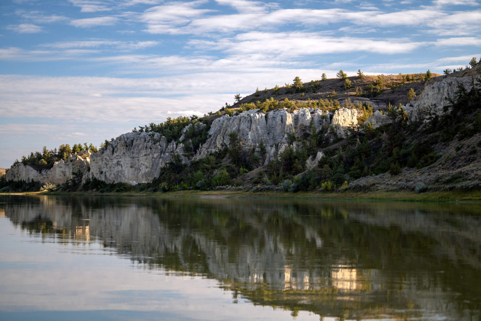 A (Very Helpful) Guide to Floating the Upper Missouri River Breaks