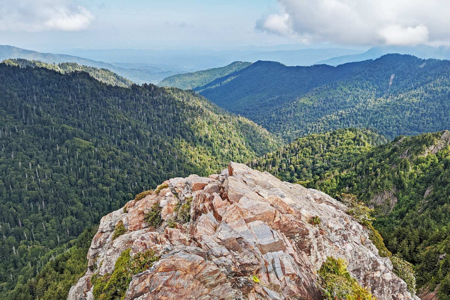 15 BEST Hikes in Great Smoky Mountains National Park (Ranked)
