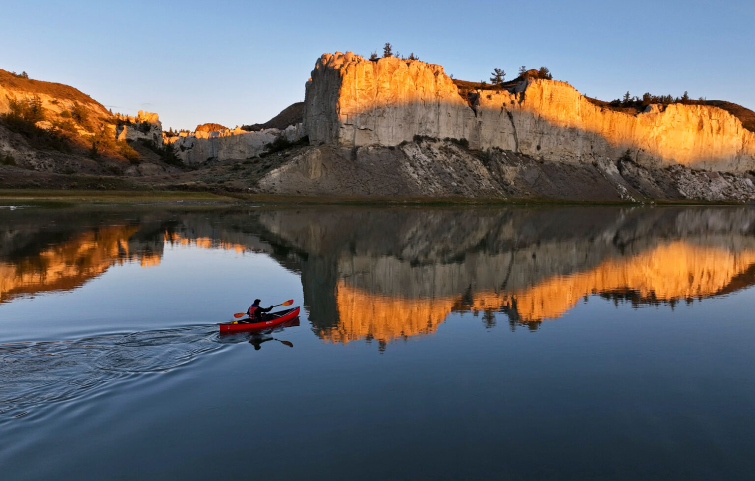 A (Very Helpful) Guide to Floating the Upper Missouri River Breaks