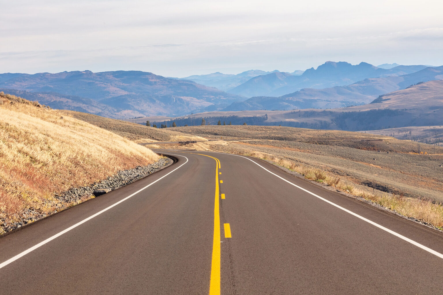 EPIC Yellowstone Itinerary: 1 to 5 Day Planning Guide