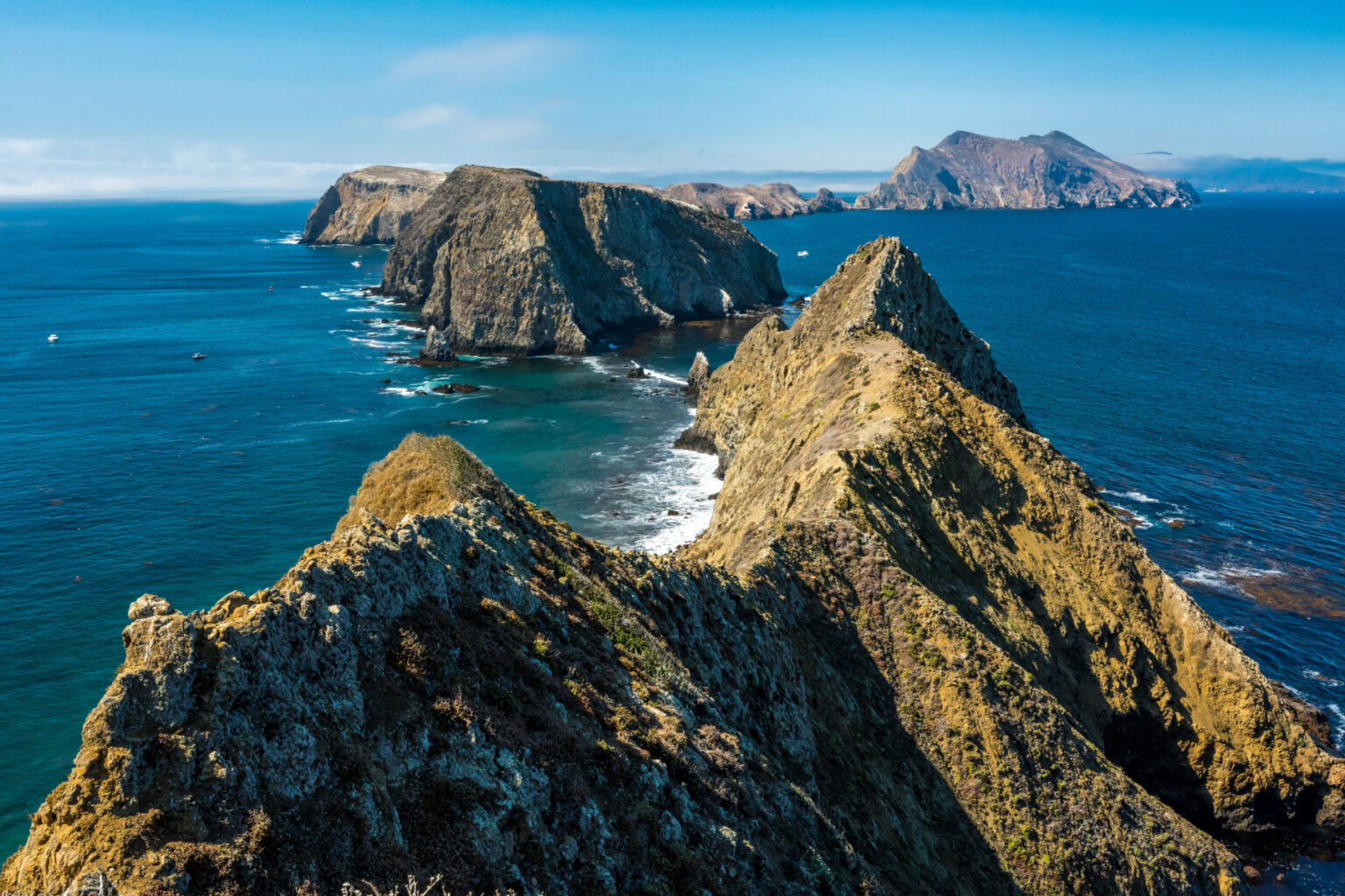 15 BEST Channel Islands Nat'l Park Things to Do (+Ferry Guide)